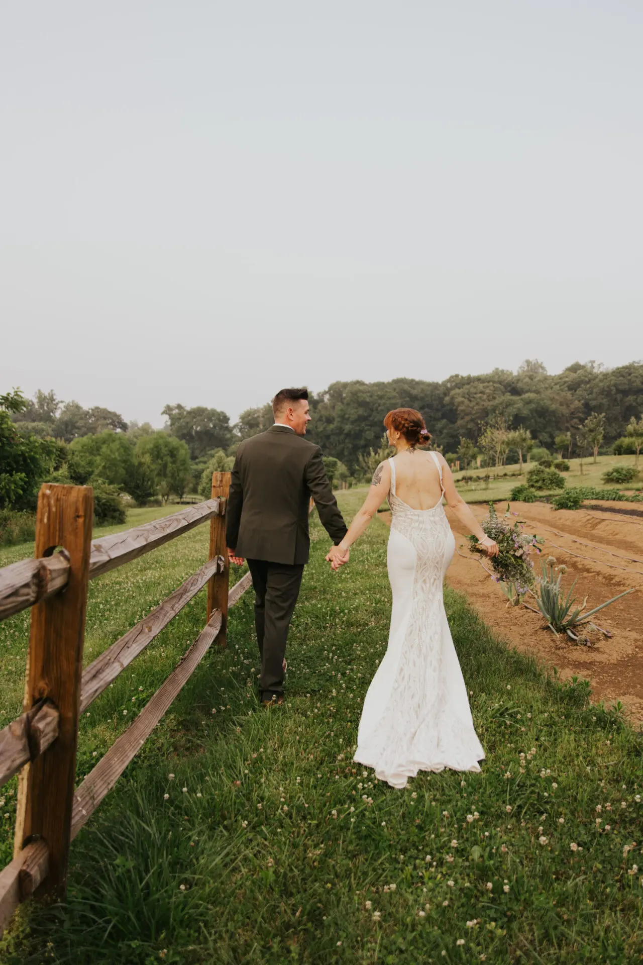 Jennifer and Larry's Minimony Summer Wedding - Zion Springs | All ...